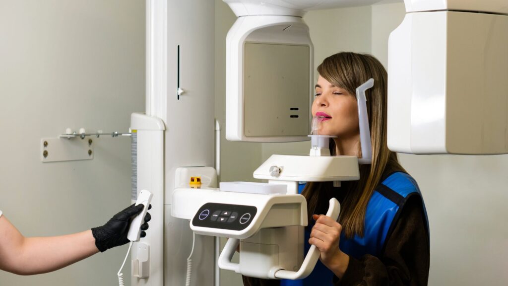 ¿Qué es una ortopantomografía? - Dentinos